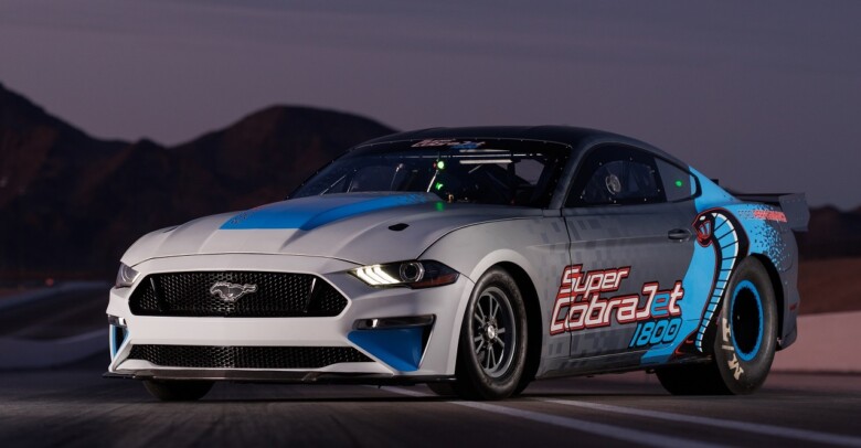 Električni prototip Mustang Super Cobra Jet 1800 za nove svetovne ...